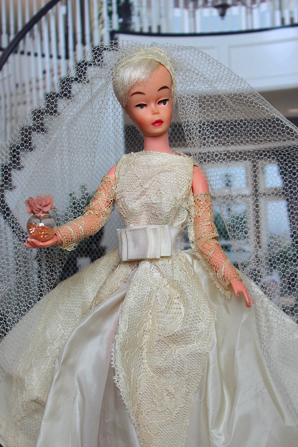 Idowe wintaże: Debbie Drake 1963