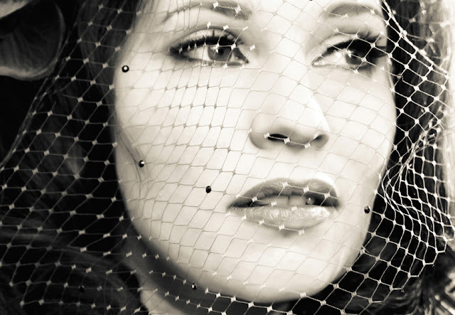 Soulla Petrou- Photographer: Portraits of Singer/ Songwriter Hannah White