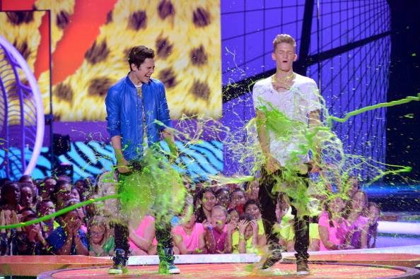 Hot Star Boys Forum: (Hot) Cody und Austin hot bei den KCA's