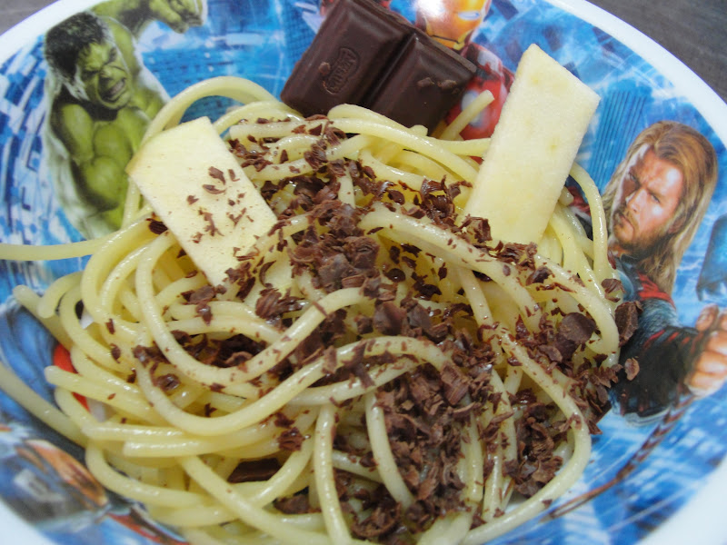 DISFRUTA COCINAR: SPAGHETTI CON CHOCOLATE