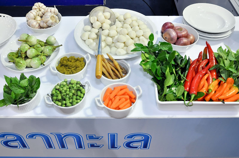 KARB STUDIO: PFP Product, Cooking by KARB at THAIFEX- 27/5/54 - 14.00 pm.