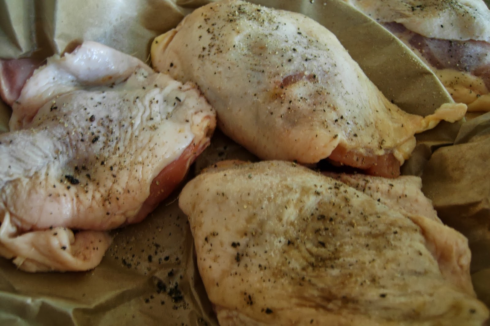 The Experimental Alchemist: Akoho sy Voanio: Chicken in Coconut Milk