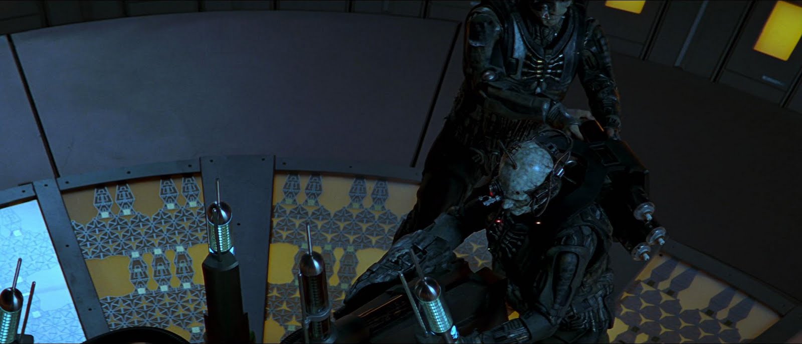 Star Trek Prop, Costume & Auction Authority: Star Trek: First Contact ...