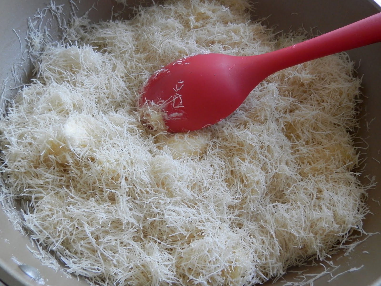 La cuisine de Yasemin: Muhallebili Kadayıf Tatlısı - Dessert aux ...