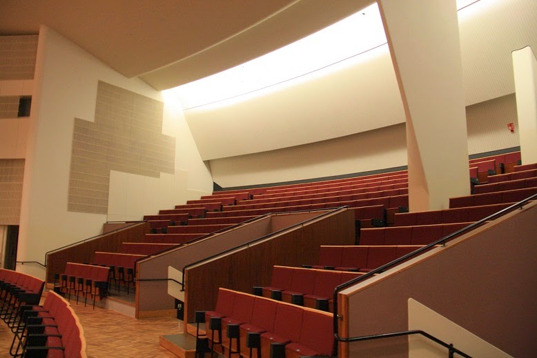Alvar Aalto's Architecture: The House of Culture