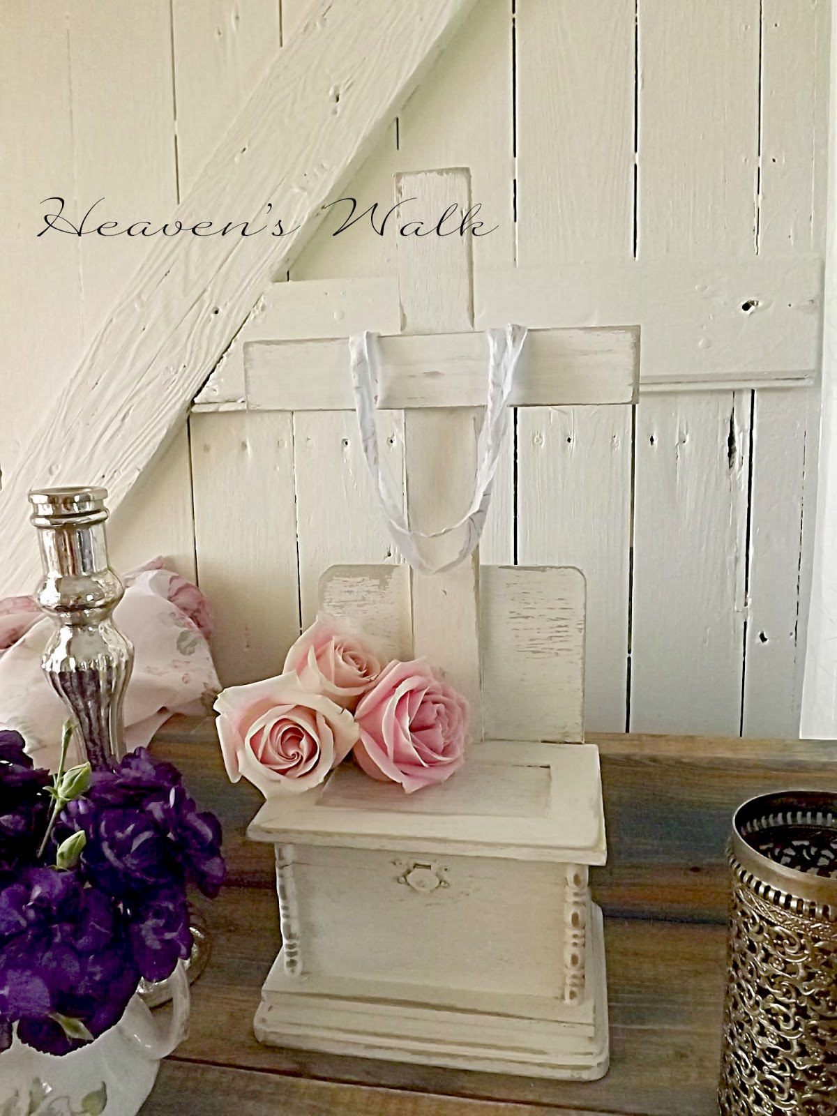 Heaven's Walk: Religious Cross Altar Box