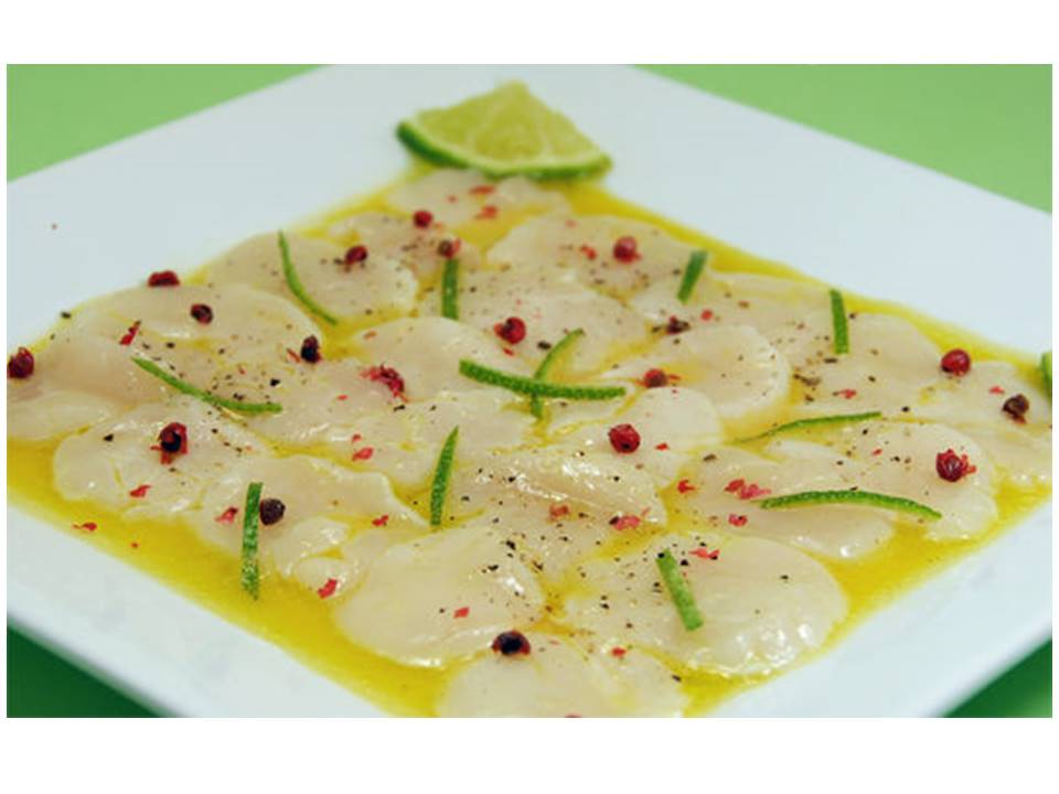 La Cuisine de Hubert: Carpaccio de Saint-Jacques aux fruits de la passion