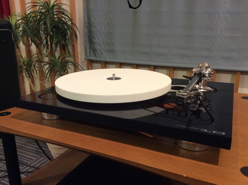 オーディオスクエアトレッサ横浜店ブログ: 【アナログ】英国 REGA RP10 もご試聴いただけます。