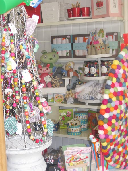 Thea & Sami: Mini Boutique - St. Lucia