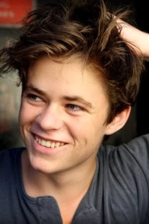 Casa Corvinal: Do Papel para a Tela - Fallen