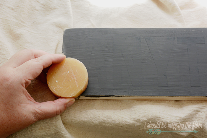 DIY Weathered Chalk Paint Sign | i should be mopping the floor