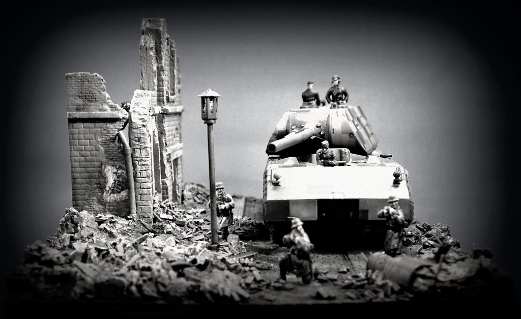 Dyzio Scale Models: 1/72 "Cat & Mouse" MAUS Dragon - Gallery