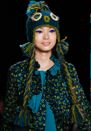 Restless Grace: OMG Anna Sui