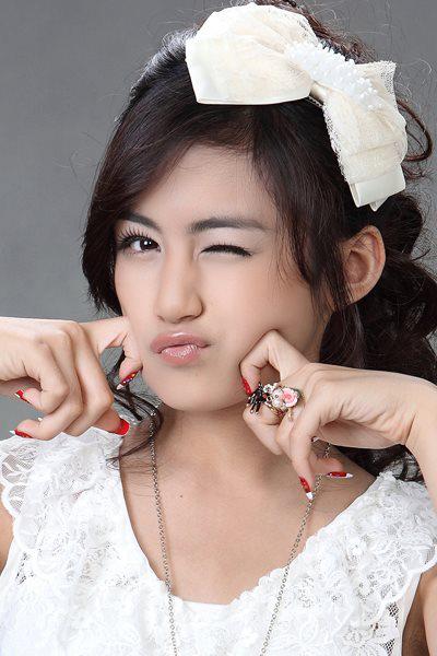 Myanmar Teenage Model > Yun Waddy Lwin Moe - Celebrities Girl