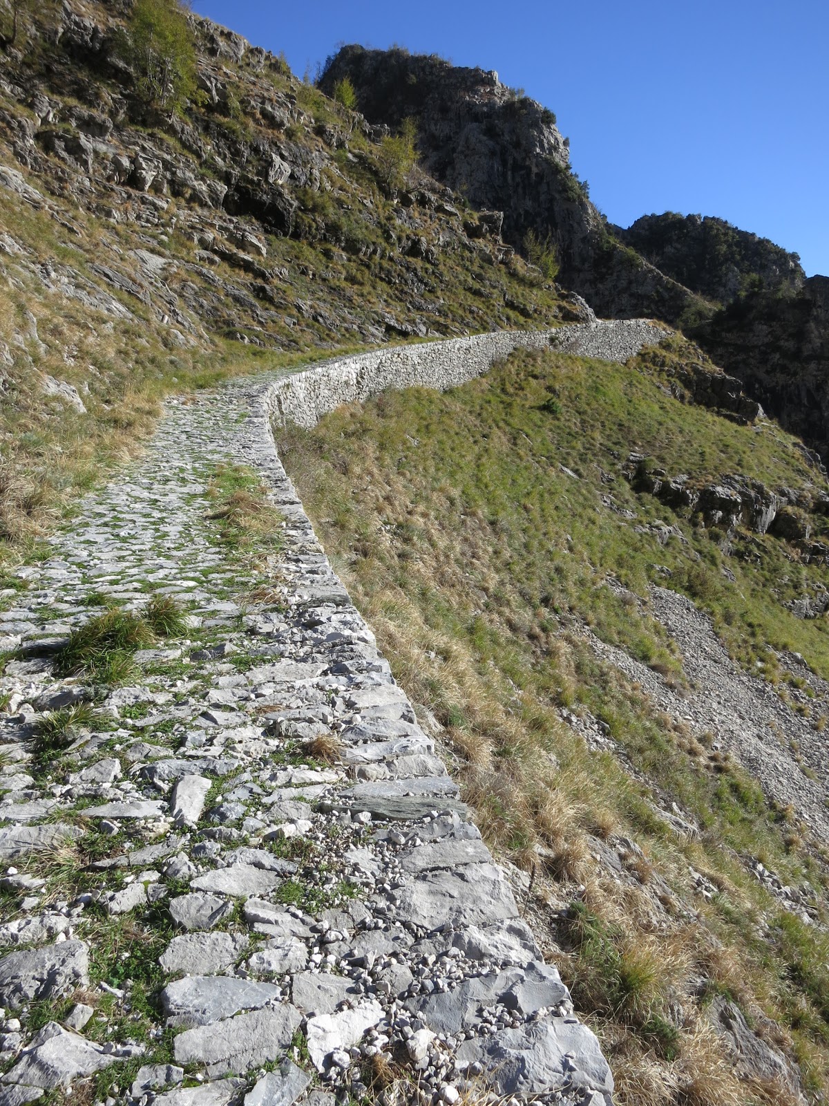 A Path To Lunch: Via Vandelli - The 1752 Autostrada