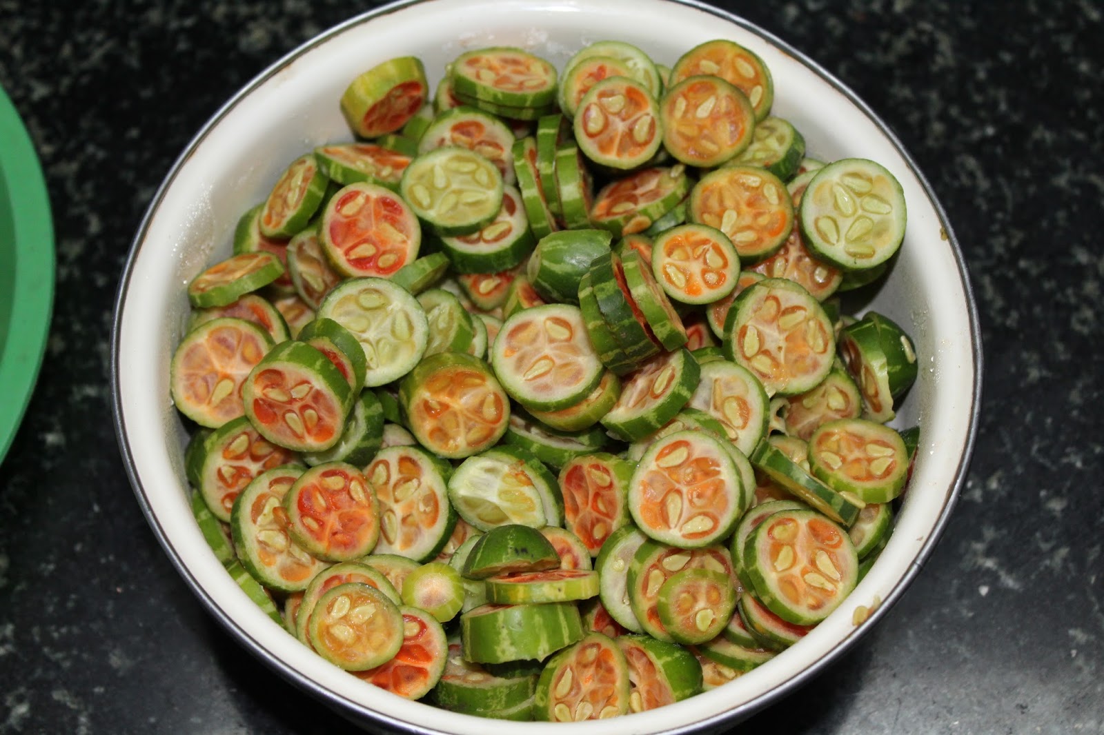 KOVAKAI PORIYAL / IVY GUARD STIR FRY