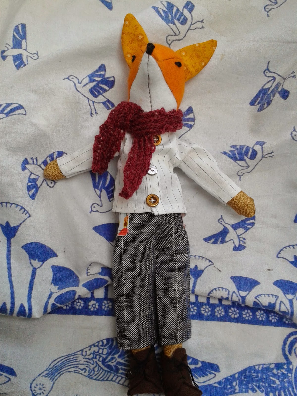 Vintage Bee: Mr Basil Fox