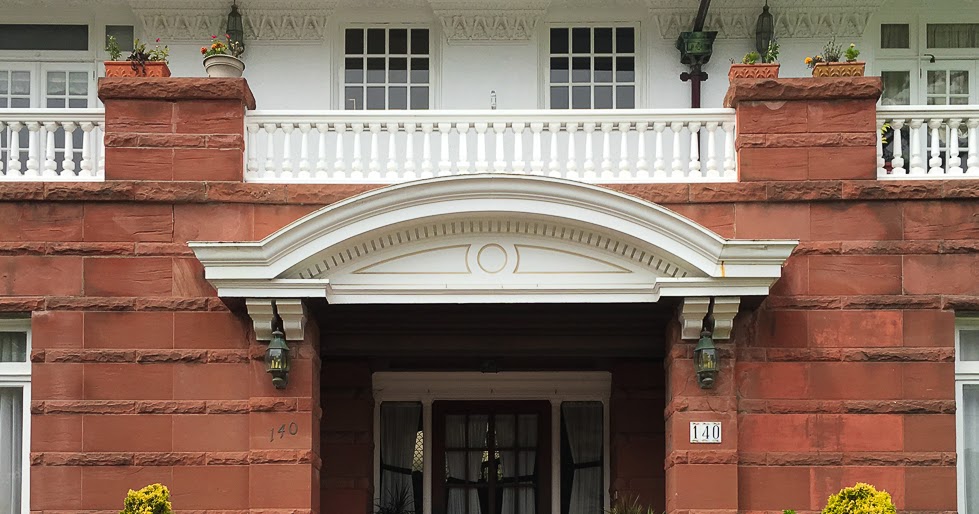 SAN FRANCISCO DAILY PHOTO: 140 Cedro Ave, Ingleside Terrace