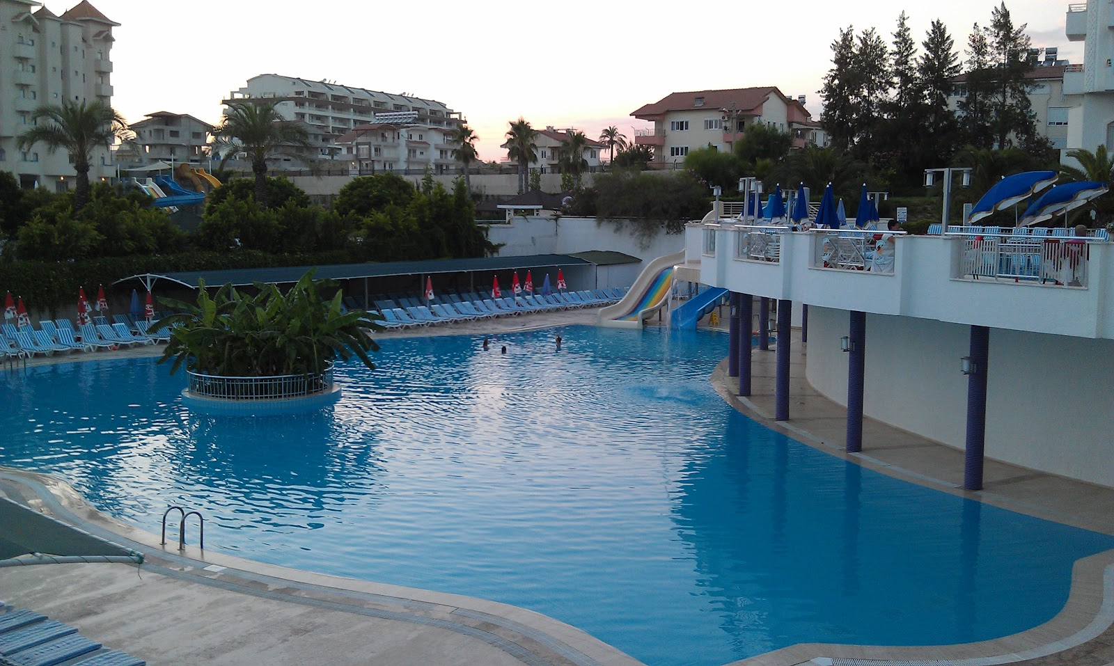 ShoesMe - I wish nothing but the best: Side - Turkiet