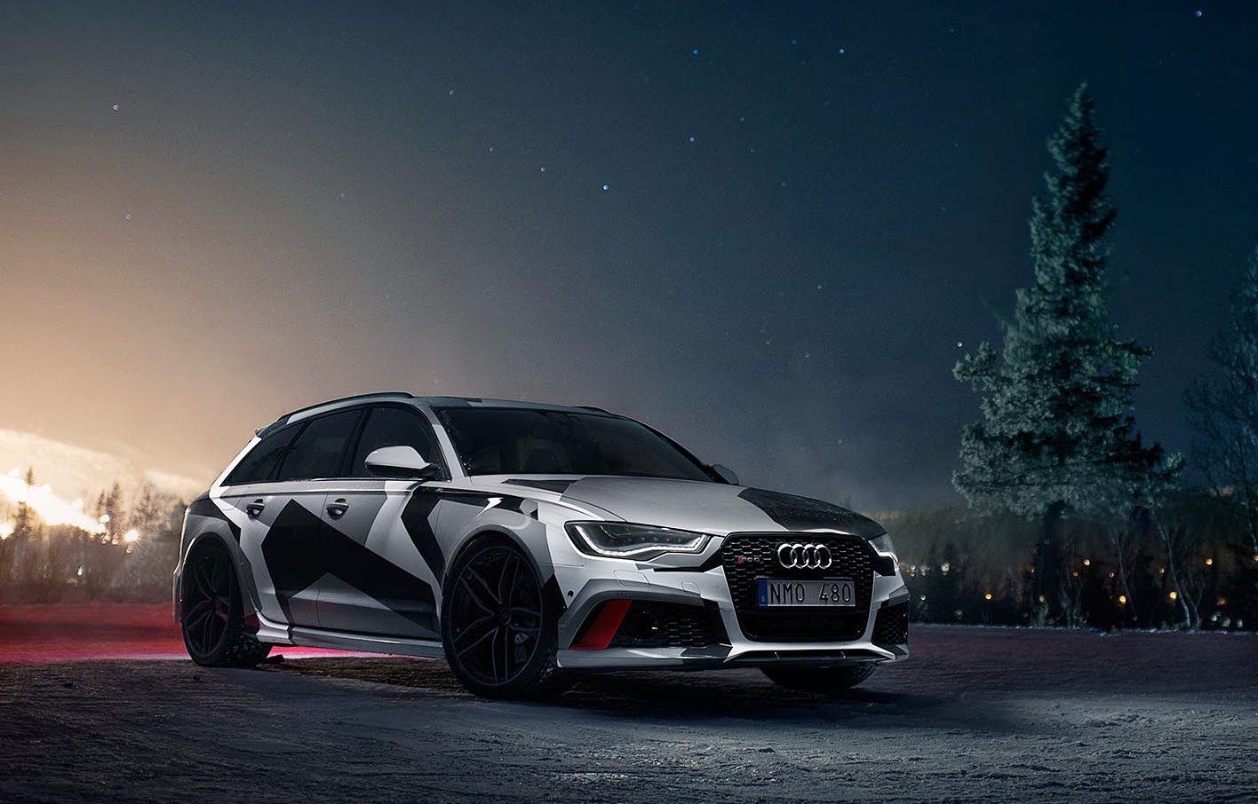 Julius: Audi RS6 2014 Snowmobile by Jon Olsson (Zoomed photos)