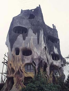 Shocking Pictures: Scary Houses