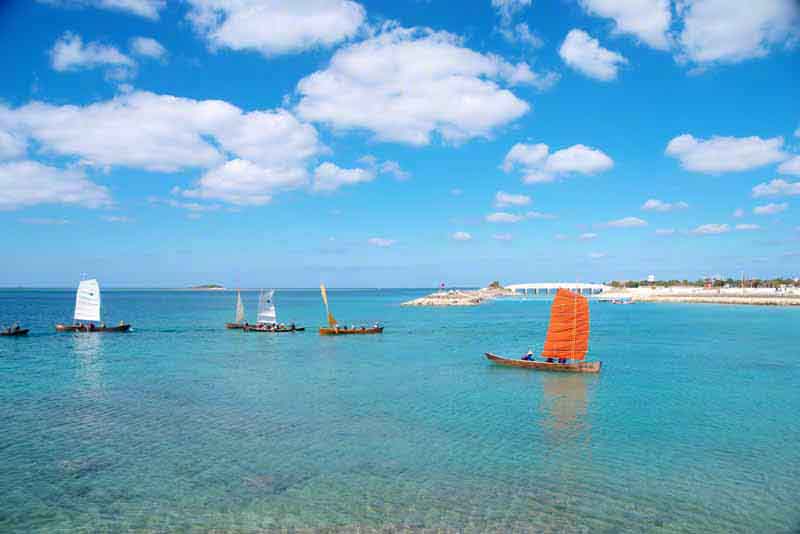 Ryukyu Life: 12 Images of Okinawa's Sailing Sabani Boats