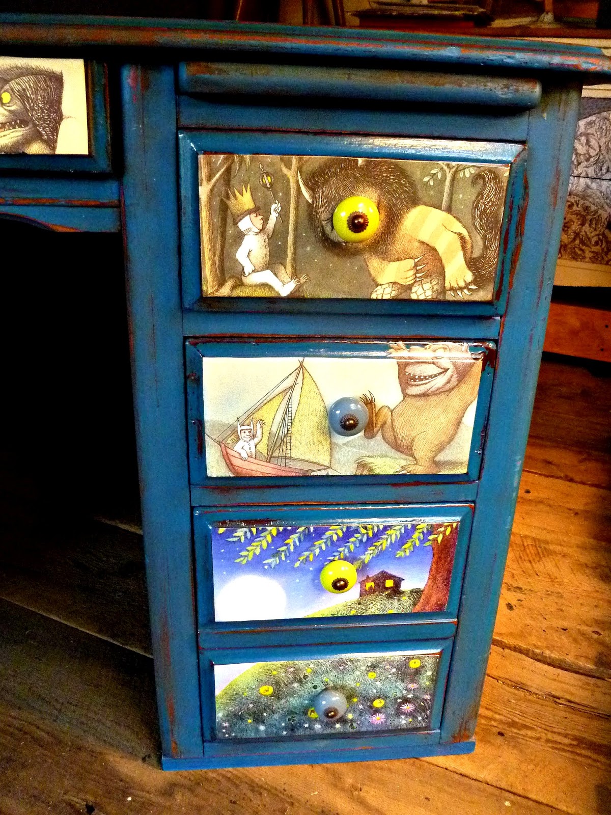 Wild Night Desk get a new home at EH Freshies Studio