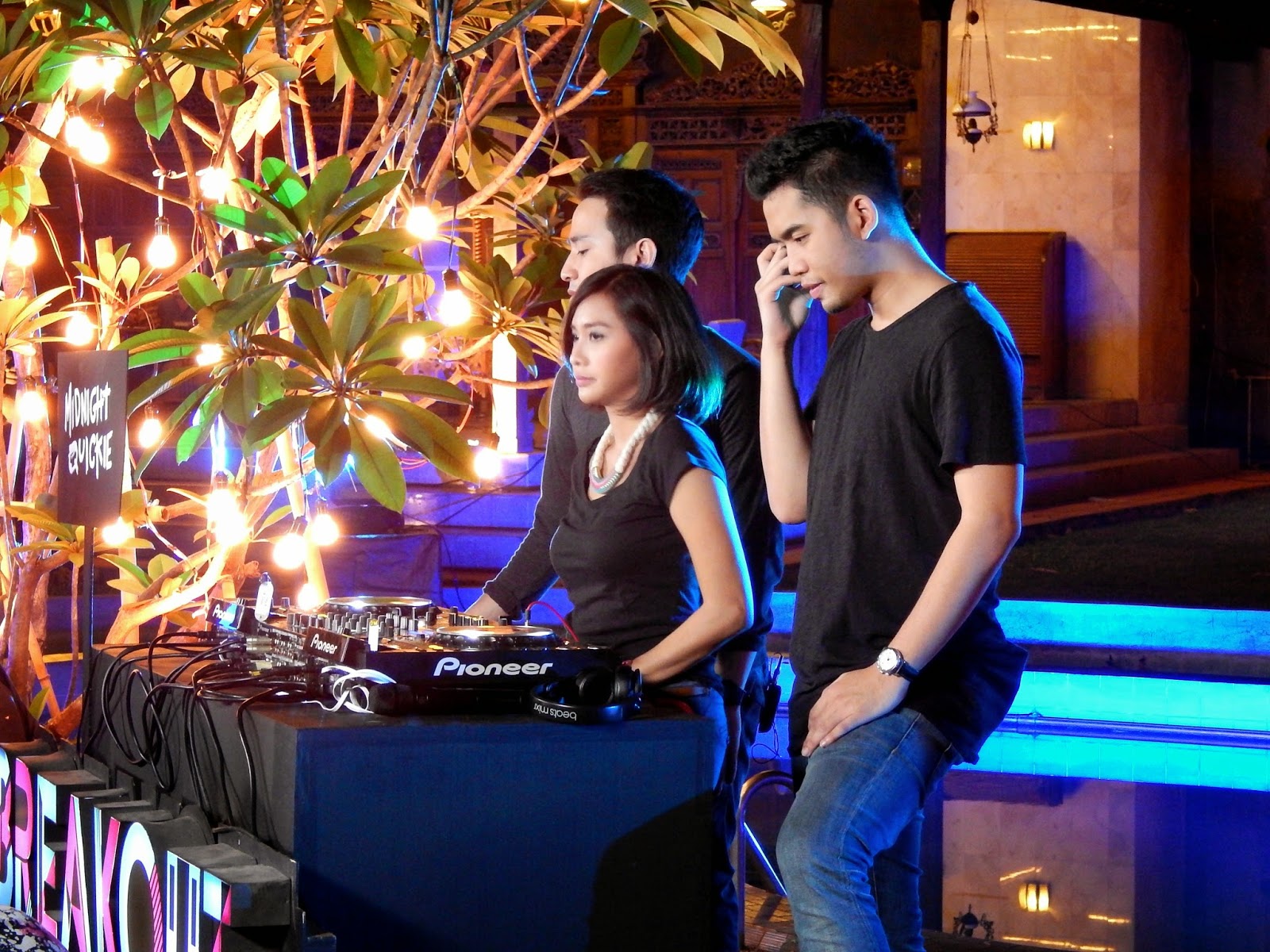 The ROEMAH 7A: Shooting program TV Breakout NET TV, 8 Desember 2014