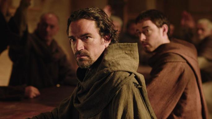 SIR THOMAS LANGLEY (Ben Chaplin)