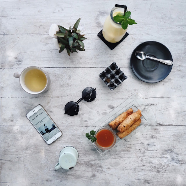 Paddy Field Themed Cafe - Bali - ALVIANSILVER