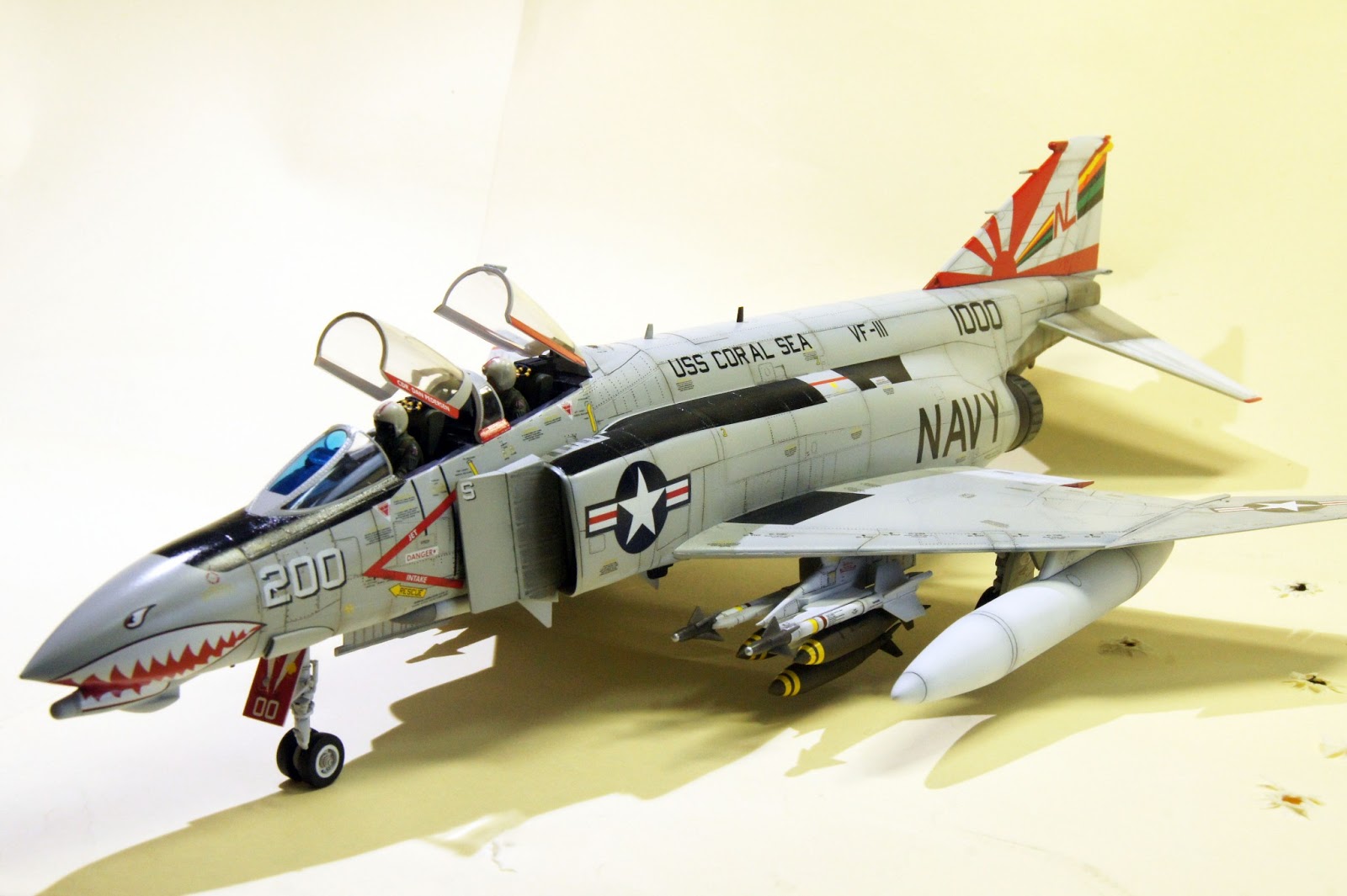 Fine Scale Aviation: F-4B Phantom Sundowners VF-111 Academy 1/48