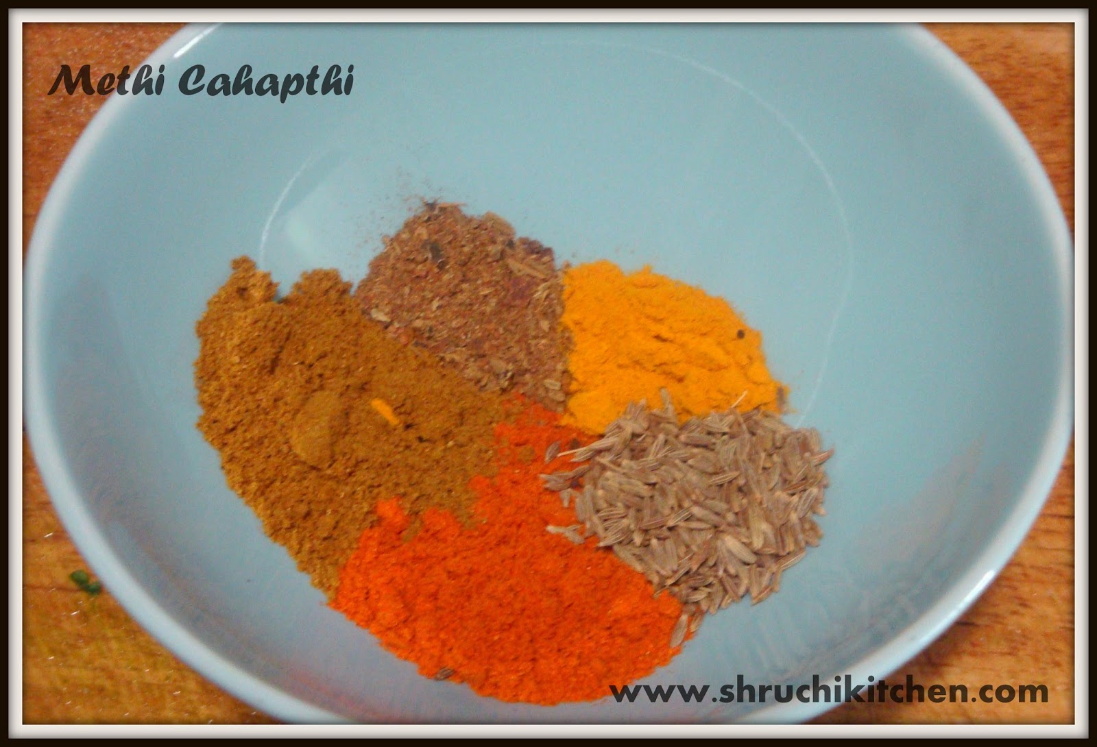 Shruchi Kitchen: Methi Chapathi