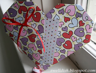 The Swell Dish: Valentine Paper Heart Gift Card/Note Holders