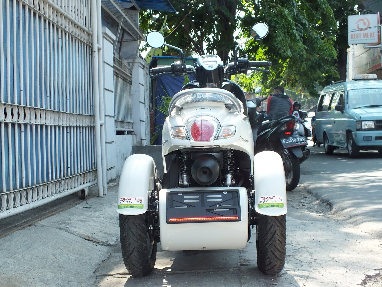 Oracle Modification Concept: HONDA SCOOPY NEW RODA TIGA MINIMALIST ...