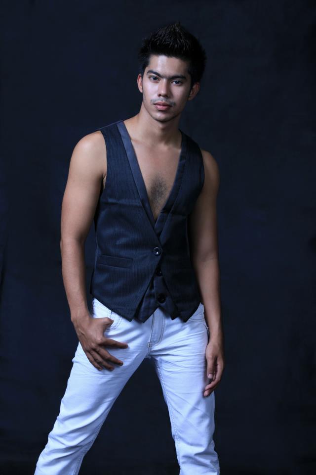 M y a n m a r H u n k s: Phyo Wai Aung by Photo Tin Ko Tun