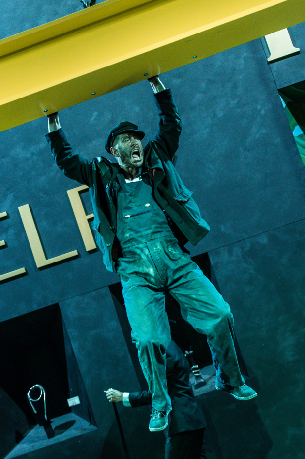 Partially Obstructed View: Theatre review: The Hairy Ape