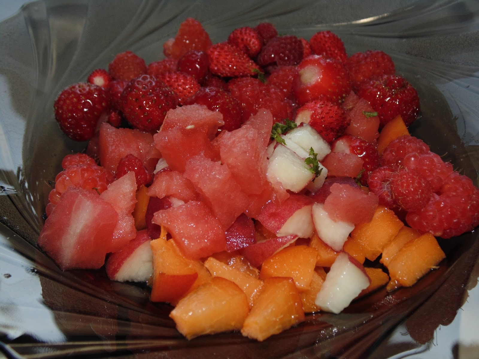 Tartare de fruits - recipe (including photos) | Life in Luxembourg