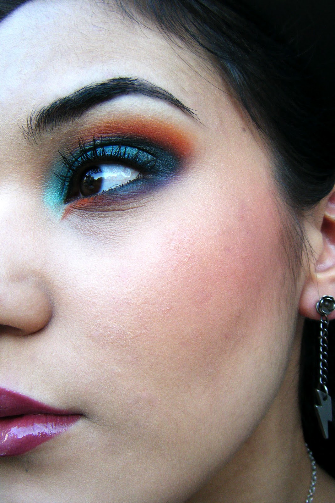 Makeup Like Graffiti: 90 Days Makeup Challenge - Day 1/90