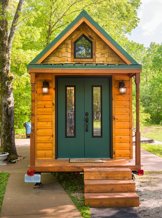 Tiny Log Cabin For Sale [ TINY HOUSE TOWN ]