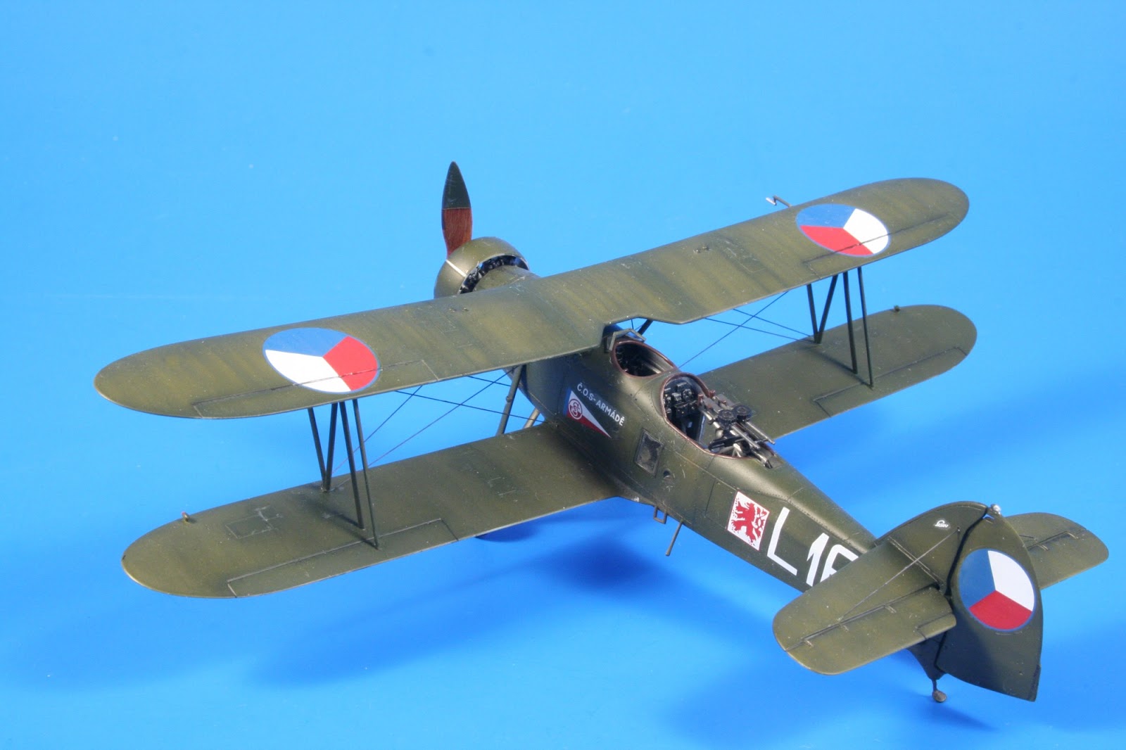 Letov Š.328 1/72 - postavený model