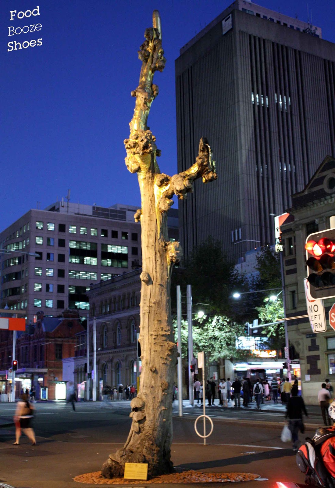 Food, booze and shoes: Friday nights in Sydney's Chinatown