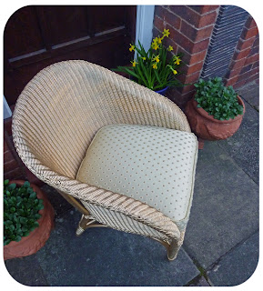 Laura's Attic: ...and After : Lloyd Loom Chair