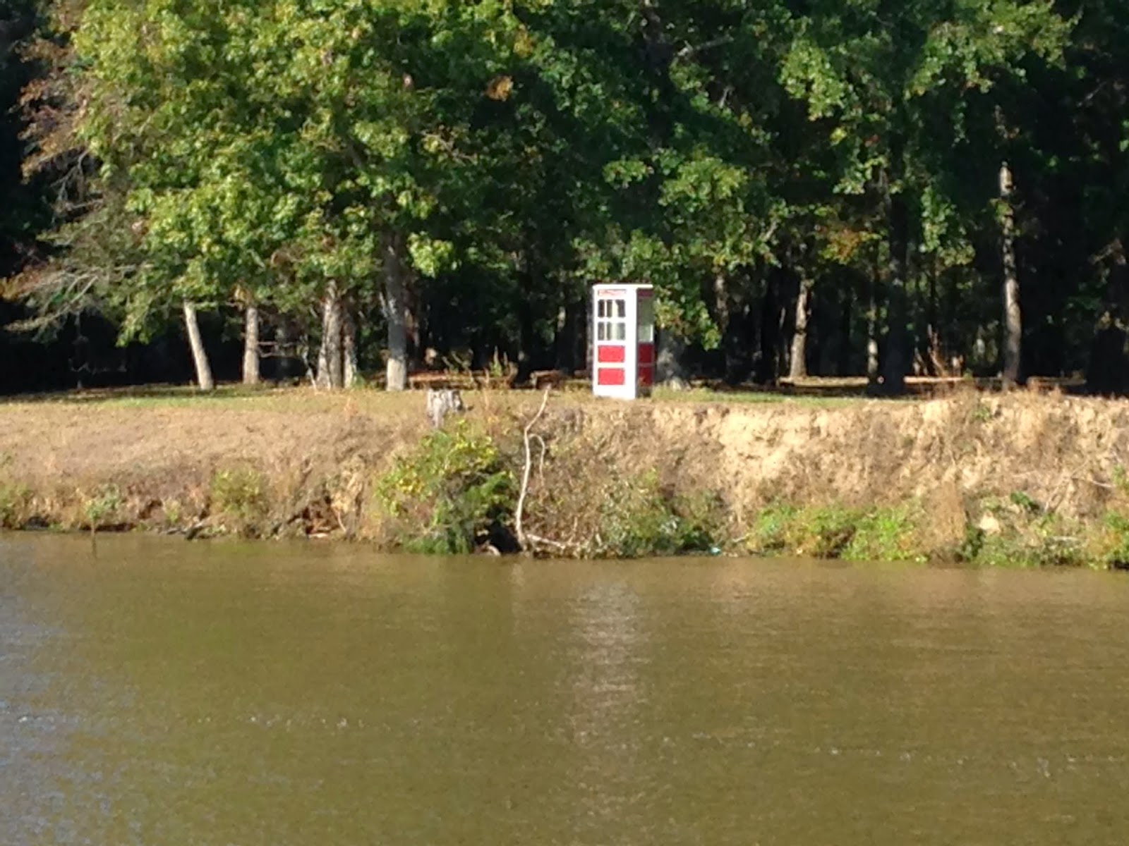 Navigator on the Loop: Traveling the Tenn - Tom Waterway to Mobile Alabama