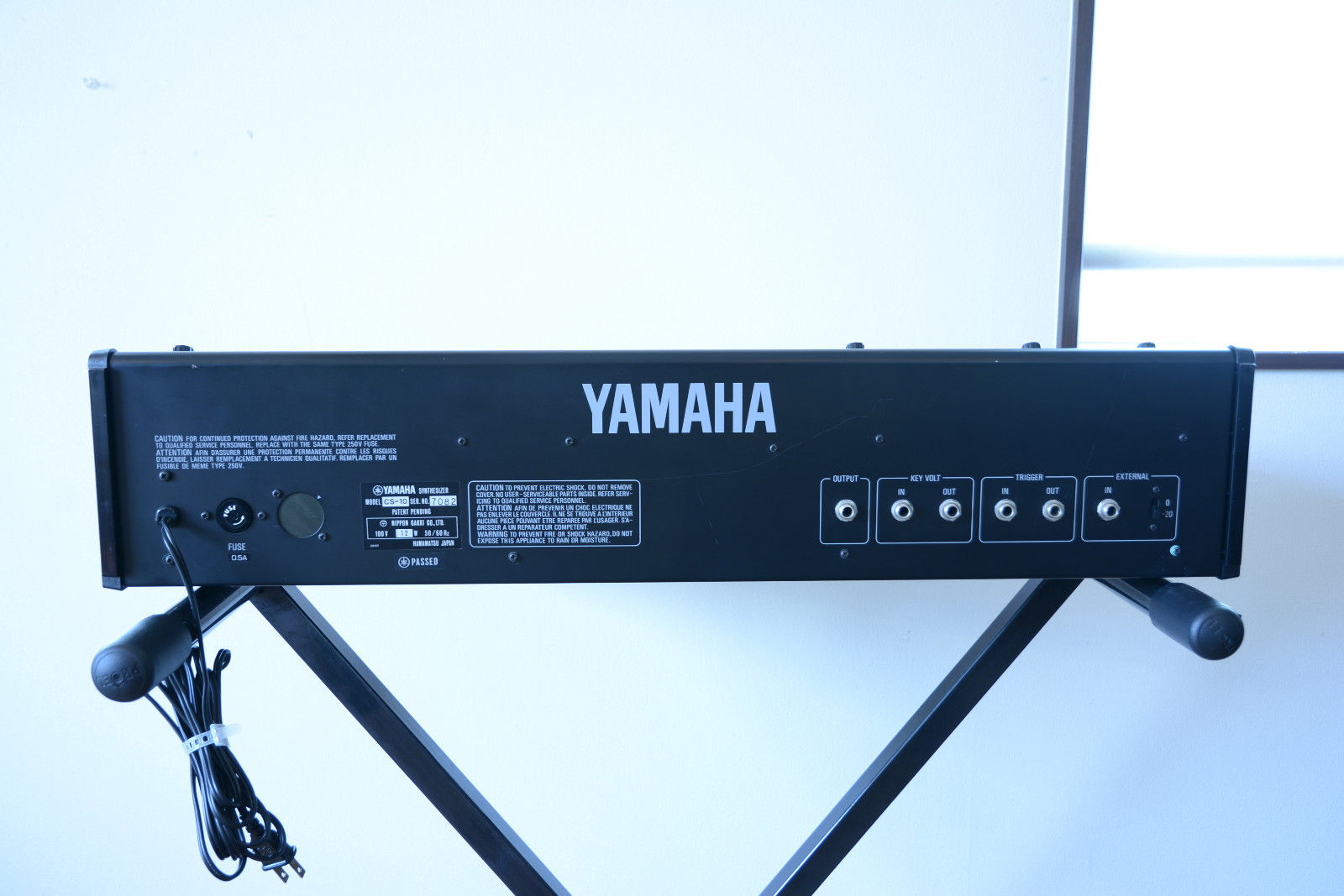 MATRIXSYNTH: YAMAHA CS-10 SN 7082 with Original Case