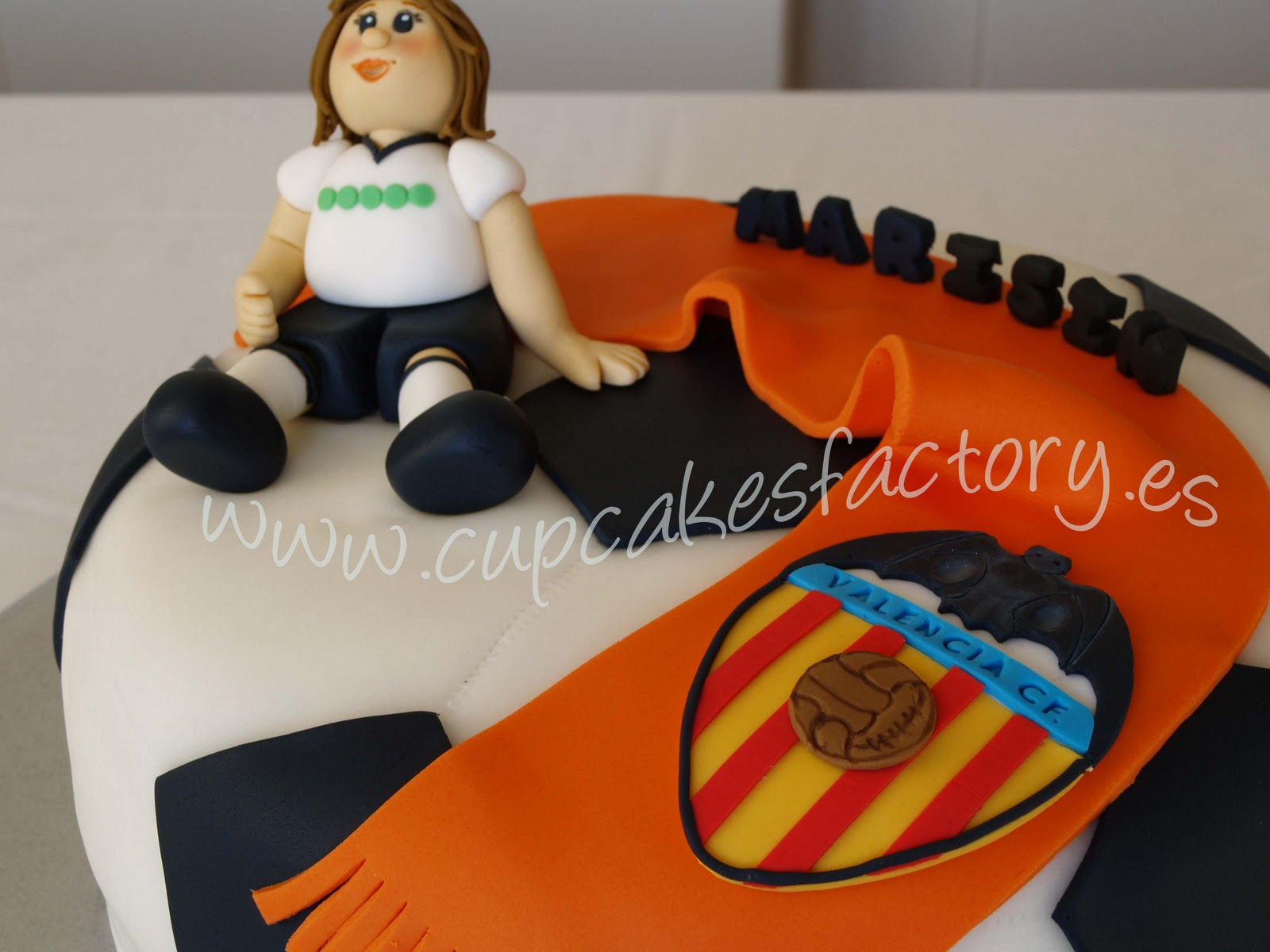 Cupcakes Factory... "El Blog": Tarta Valencia C.F. para Marisin ...