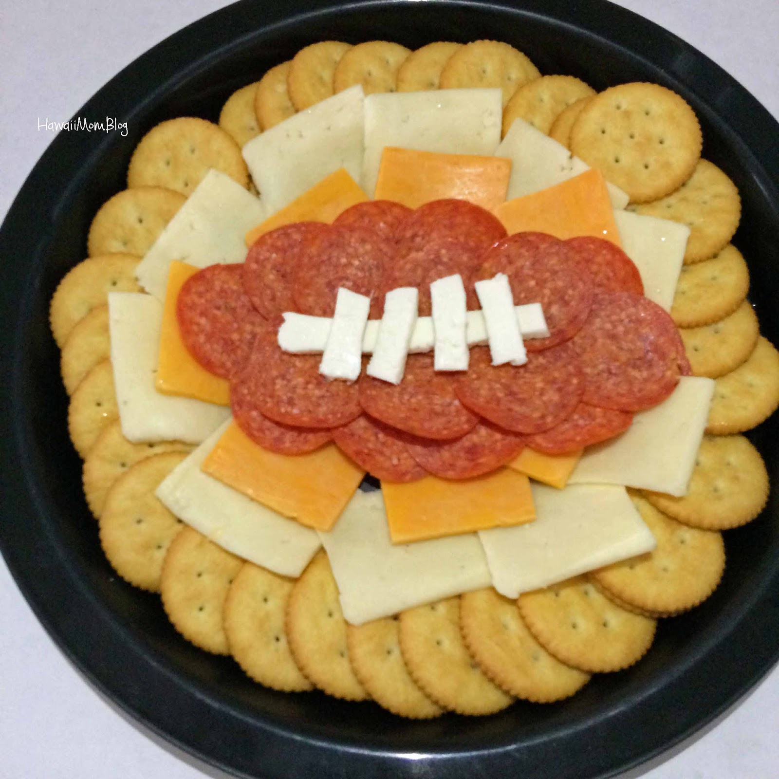 Hawaii Mom Blog: Pepperoni Football Platter