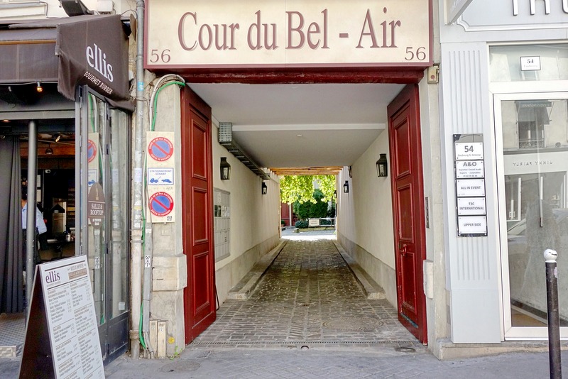 Paris : Cour du Bel-Air, légende cocasse pour une cour artisanale du ...