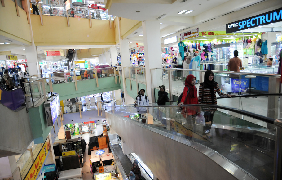 Belanja Apa Saja, Semua Ada di ITC Depok - CERITA DAFFANA