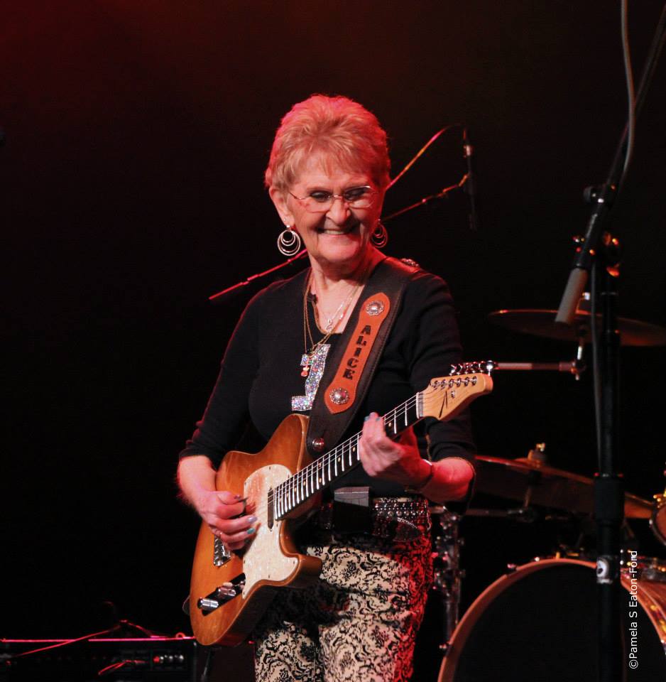 Get the Funk Out!: 11/12/18 at 9:15am pst - Janeane spoke with singer ...