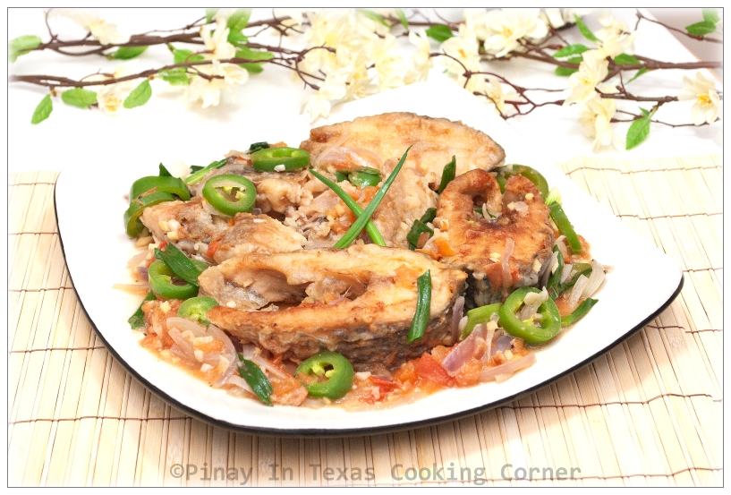 Pinay In Texas Cooking Corner: Sarciadong Isda